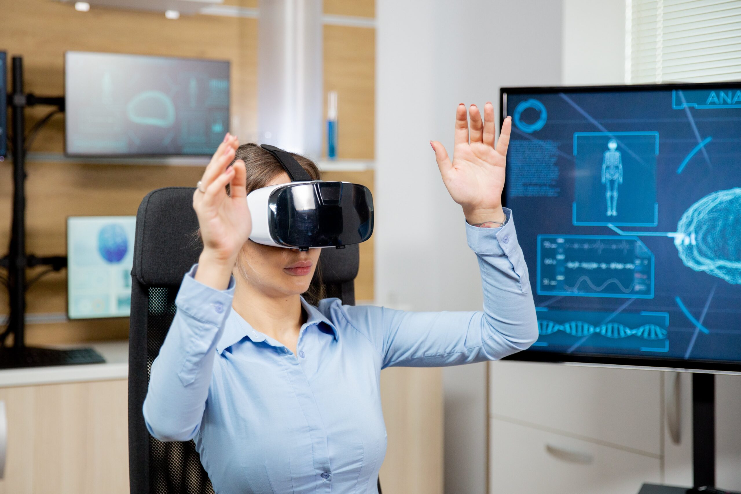 The Risks of VR and AR in Social Media: Protect Your Privacy - Convert XID